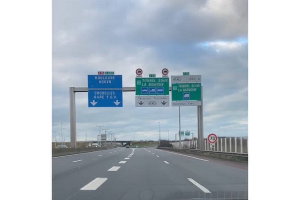 Eurotunnel Calais Terminal - Ärmelkanaltunnel.de